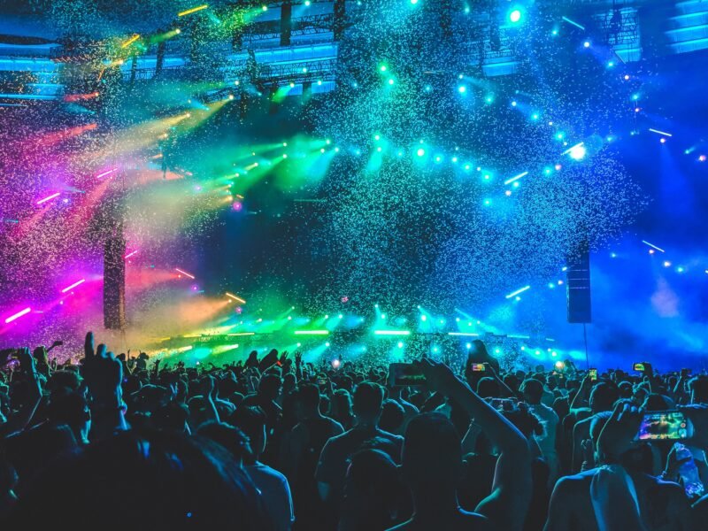 What Is a Rave? Rave Culture for Beginners - Rave Bonfire